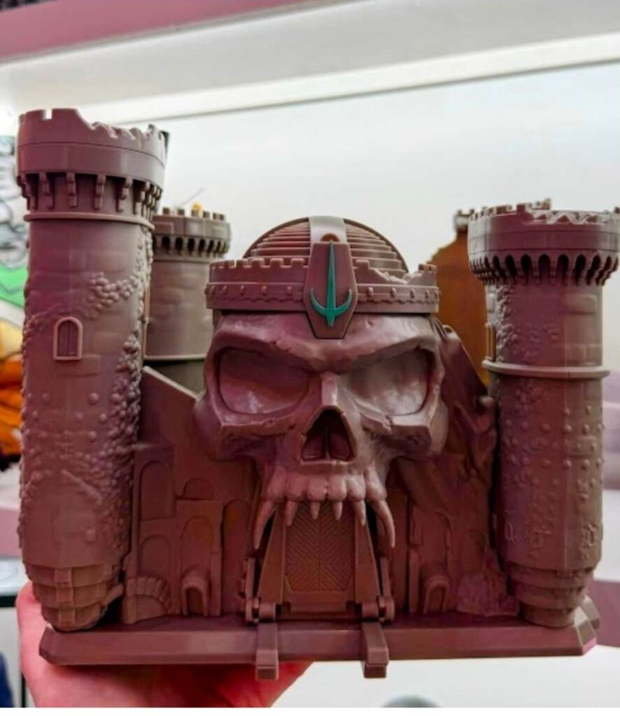 POPCORN BUCKETS & CUPS & PLUSH! OH MY! Cinemark (and Regal?) reveal ...
